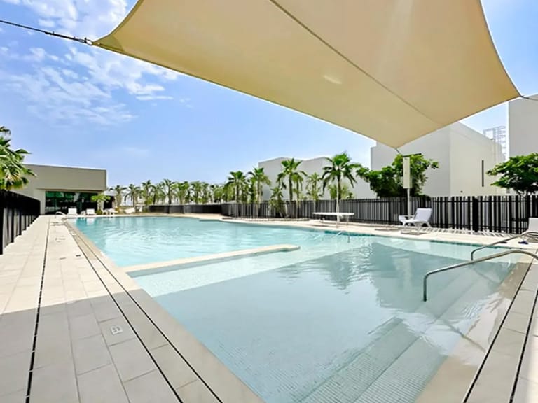 Noya Yas Island – Royal Bridges Real Estate L.L.C